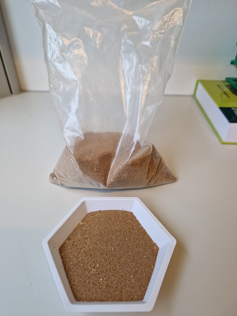 Insect frass torna-se alimento para microalgas ricas em proteínas ...